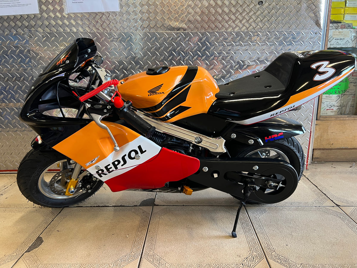 Max Biaggi #3 Honda Repsol MotoGP Replica (Cag Model) – Pocketbike SA